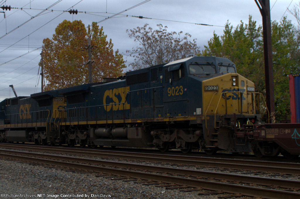 CSX 9023 Q032-30